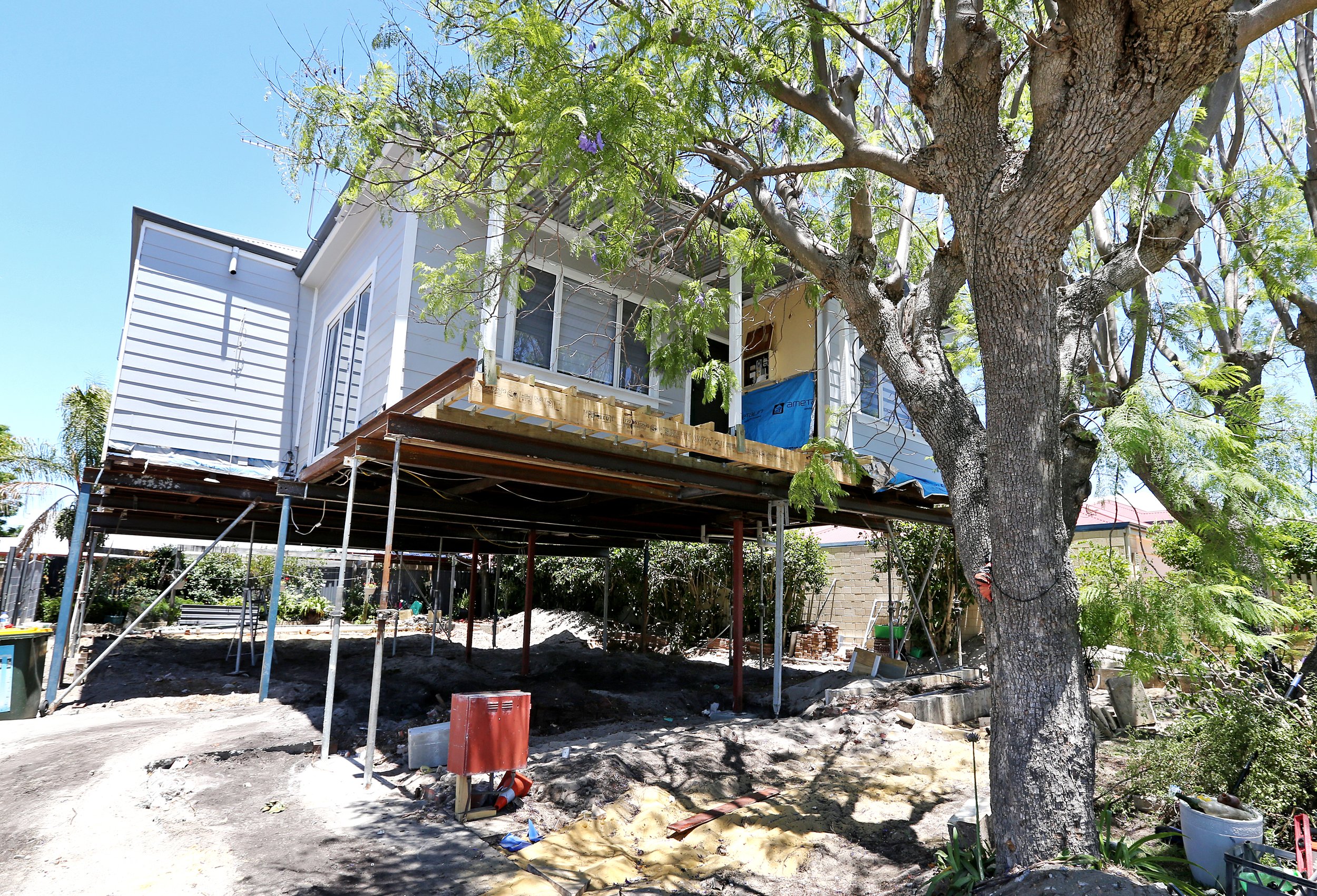 House lifting Perth WA — Steel frames perth