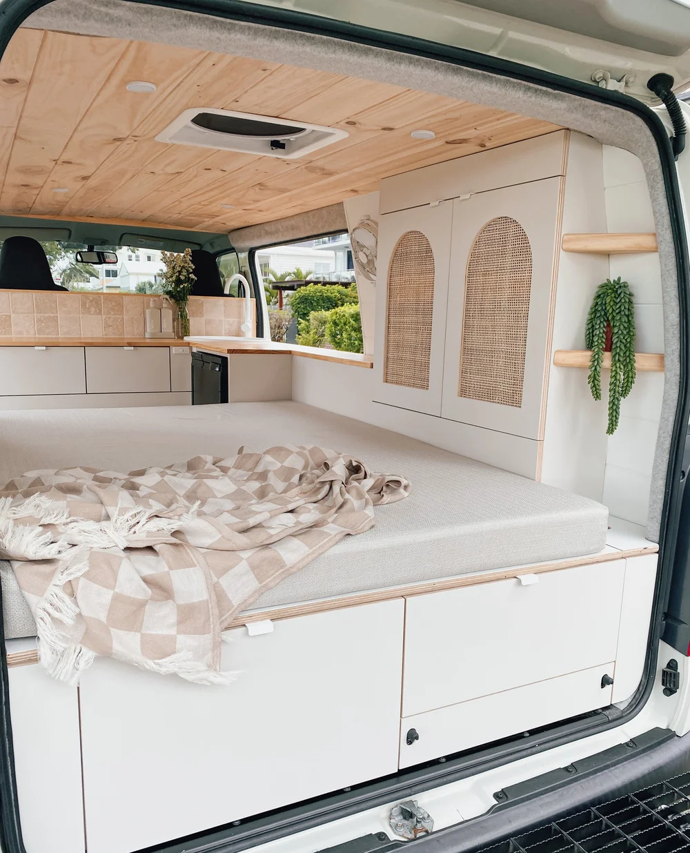 Sunshine Coast Van Fitouts