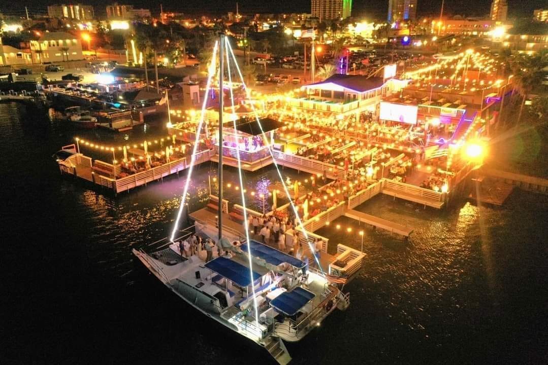 Longboard Bar & Grill | Discover Waterfront Dining Today