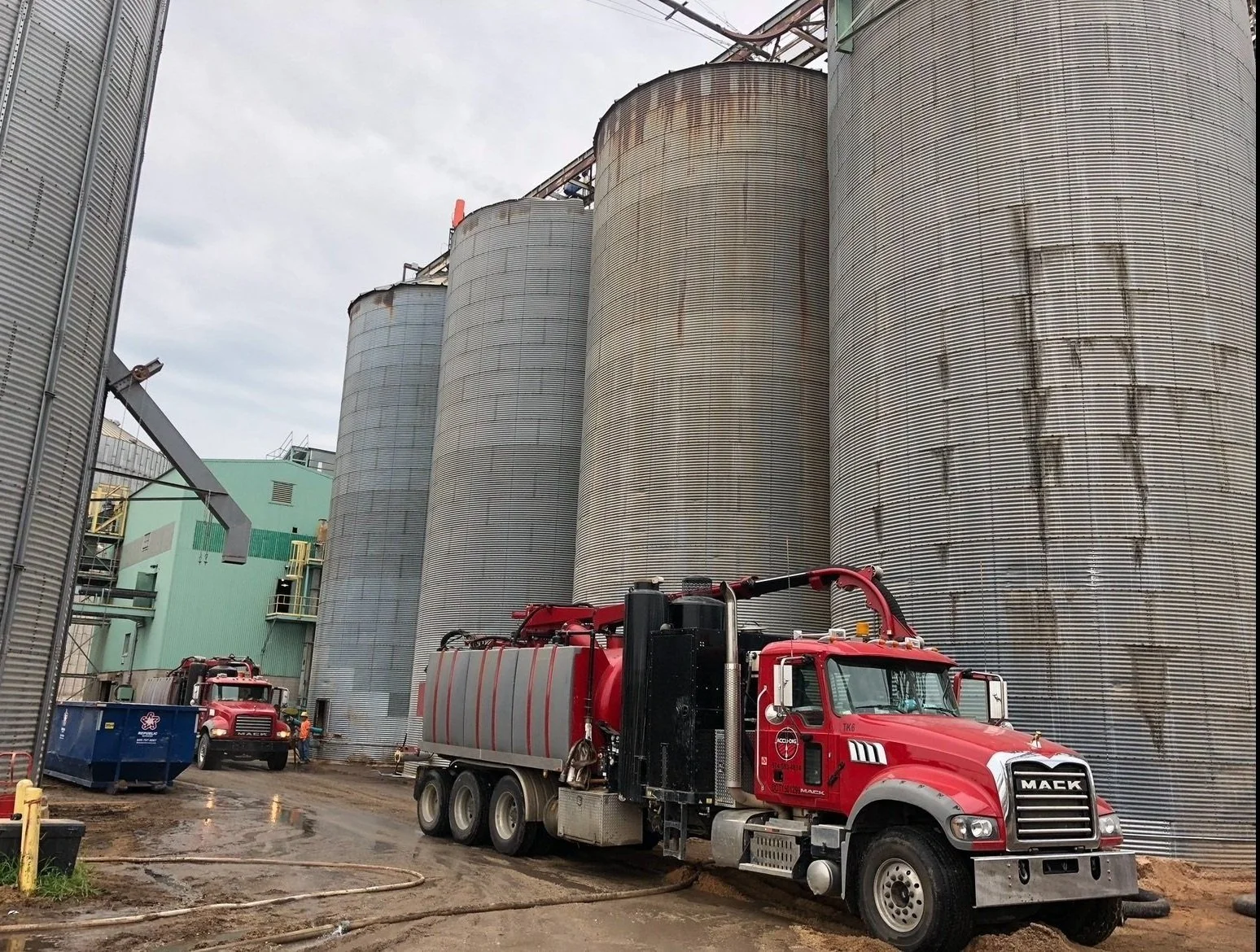 Hydro-Excavation — Accu-Dig Services