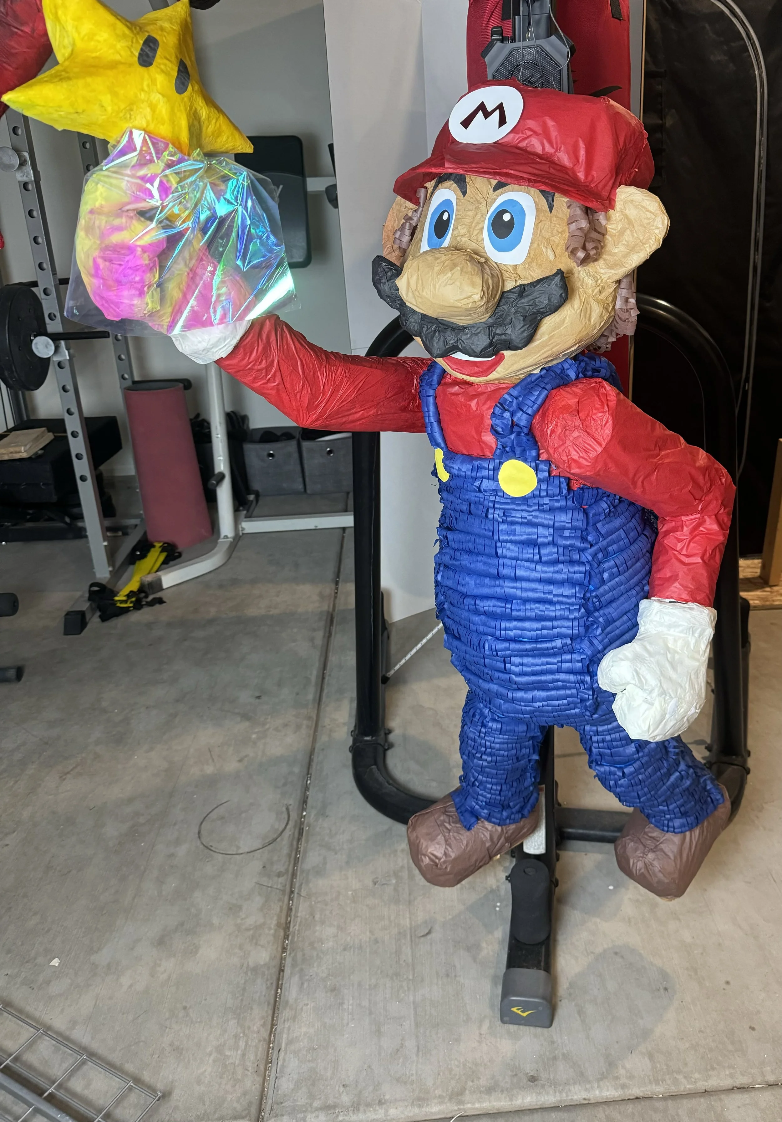 Senor Romero Piñata