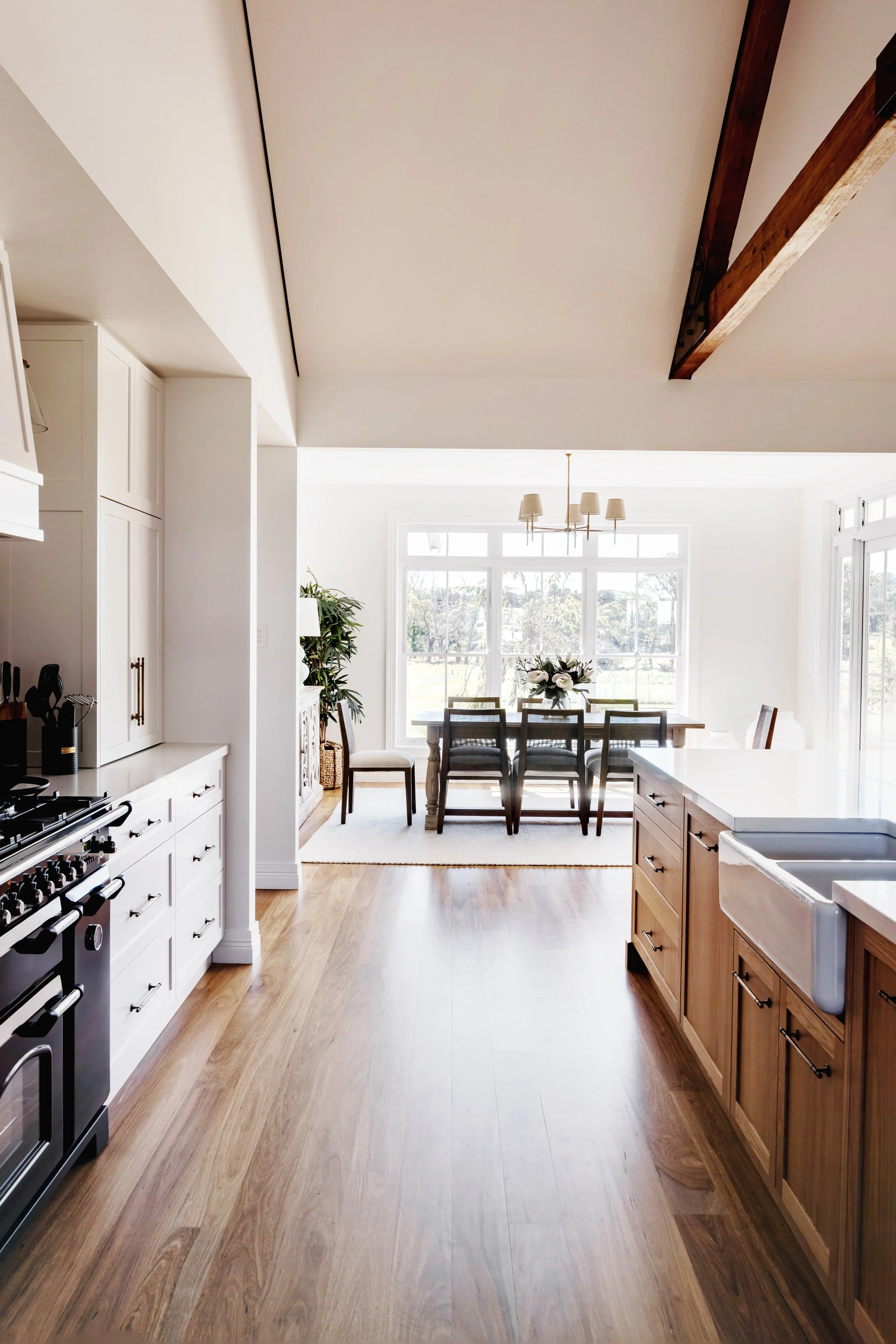 Modern Farmhouse Bowral — AE Interior Styling