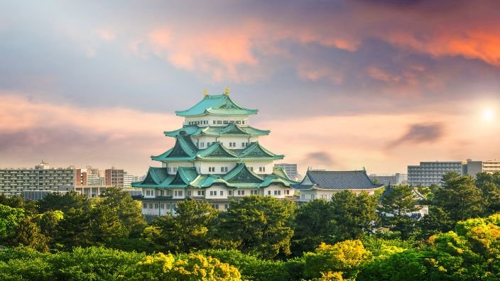 20 Best Cities to Visit in Japan: the Most Beautiful & Unique — Travelerko