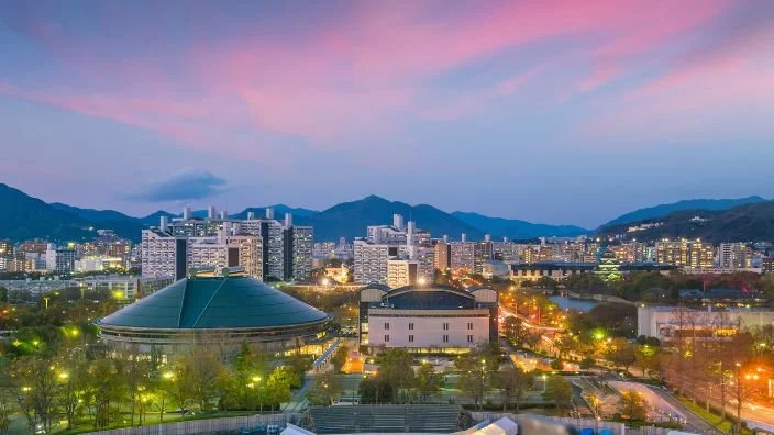 20 Best Cities to Visit in Japan: the Most Beautiful & Unique — Travelerko