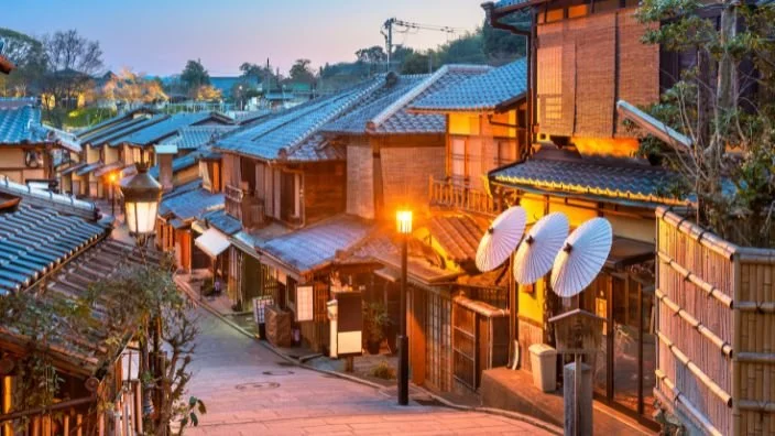 20 Best Cities to Visit in Japan: the Most Beautiful & Unique — Travelerko