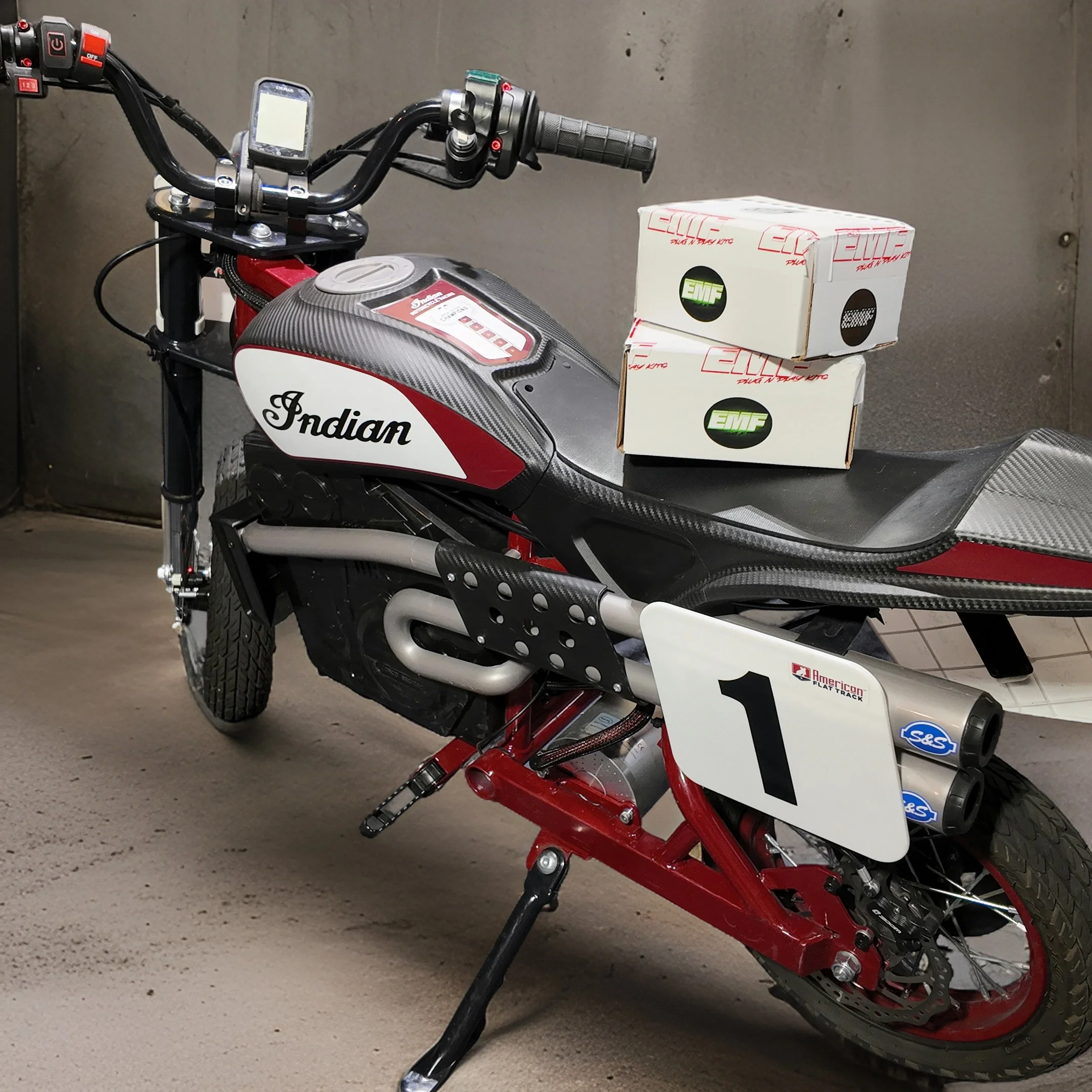 Electric Moto Family -EMF