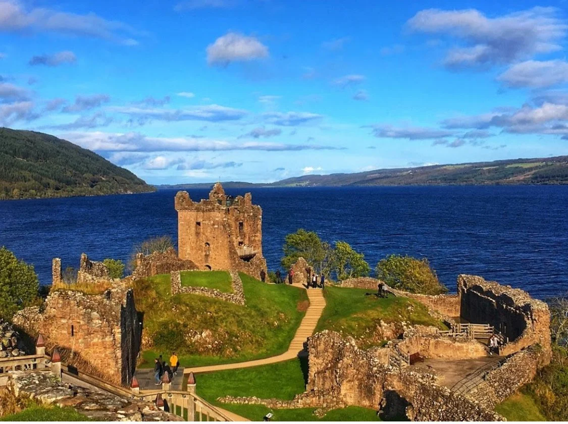 About — STRATHSPEY TOURS