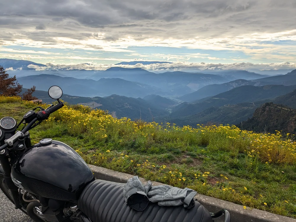Motorcycle Travel Guide — Moto|ES - Motorcycle Tours Spain