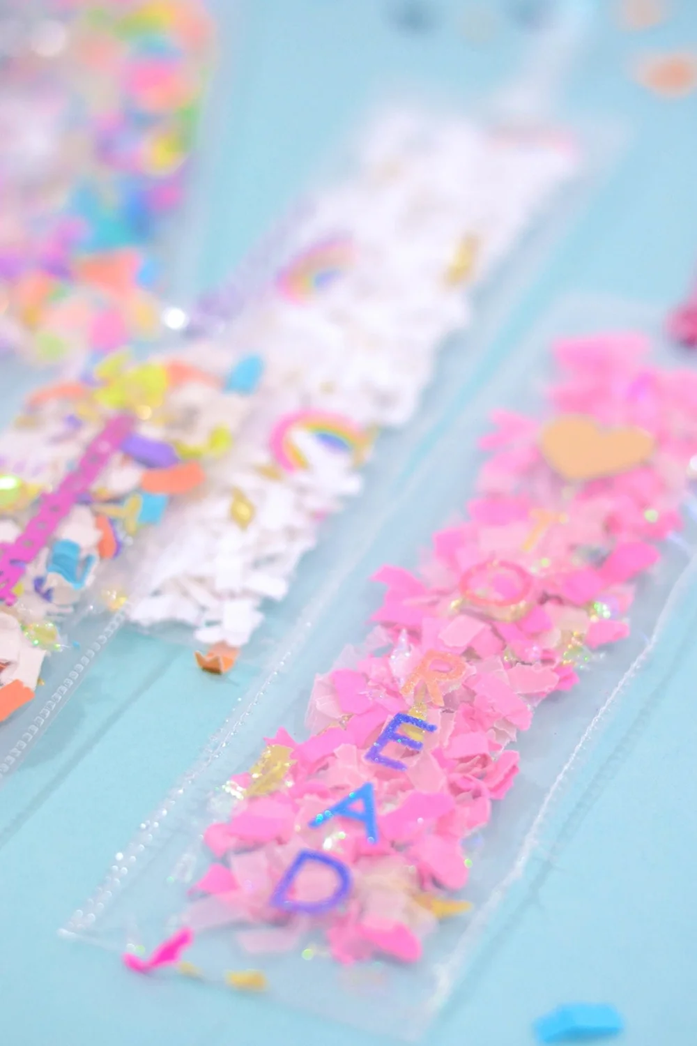 DIY Confetti Shaker Bookmarks — The Confetti Bar