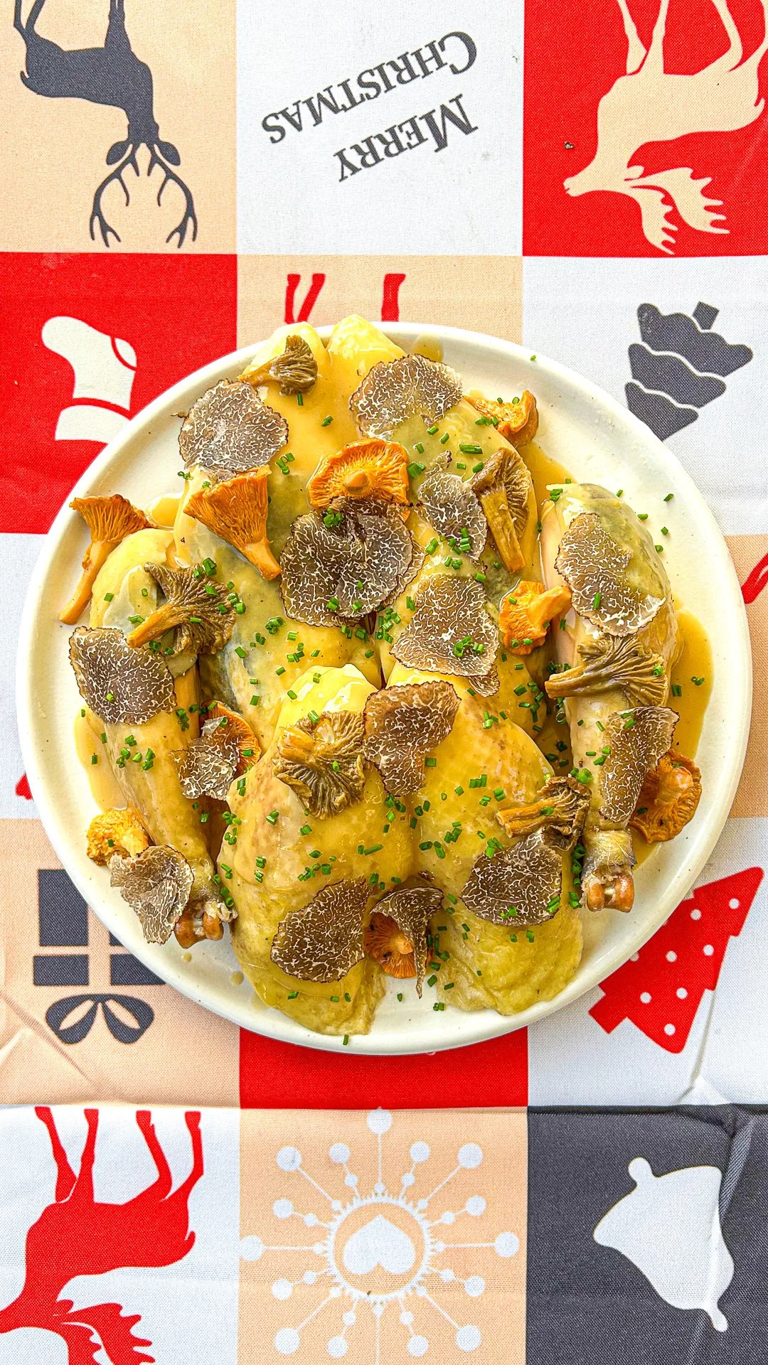 Poulet en vessie — MATTHEW RYLE