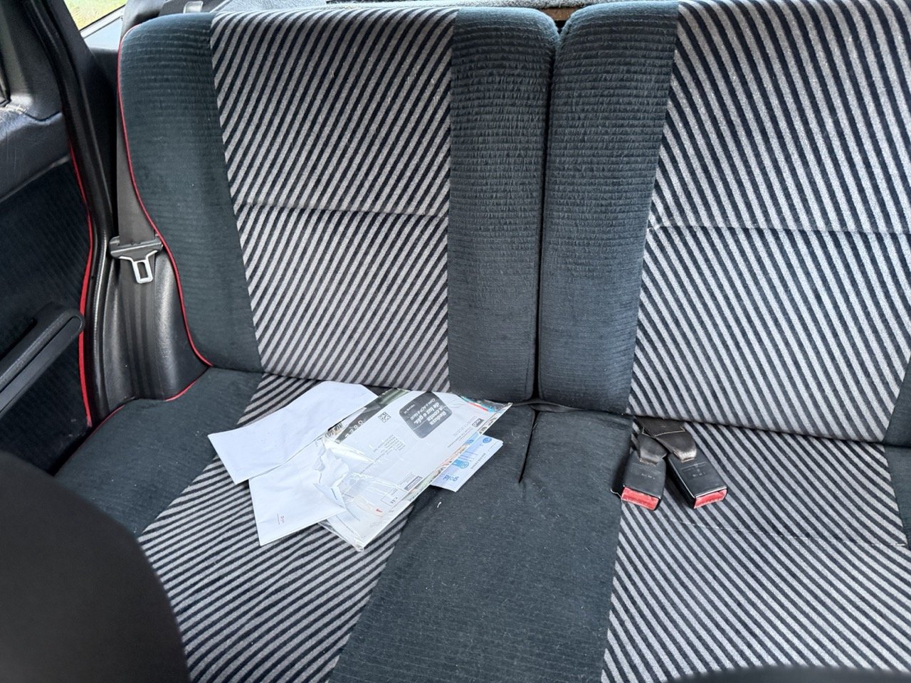 Citroën AX GT – 1992 — Clássicos no Celeiro - Portugal Barn Finds