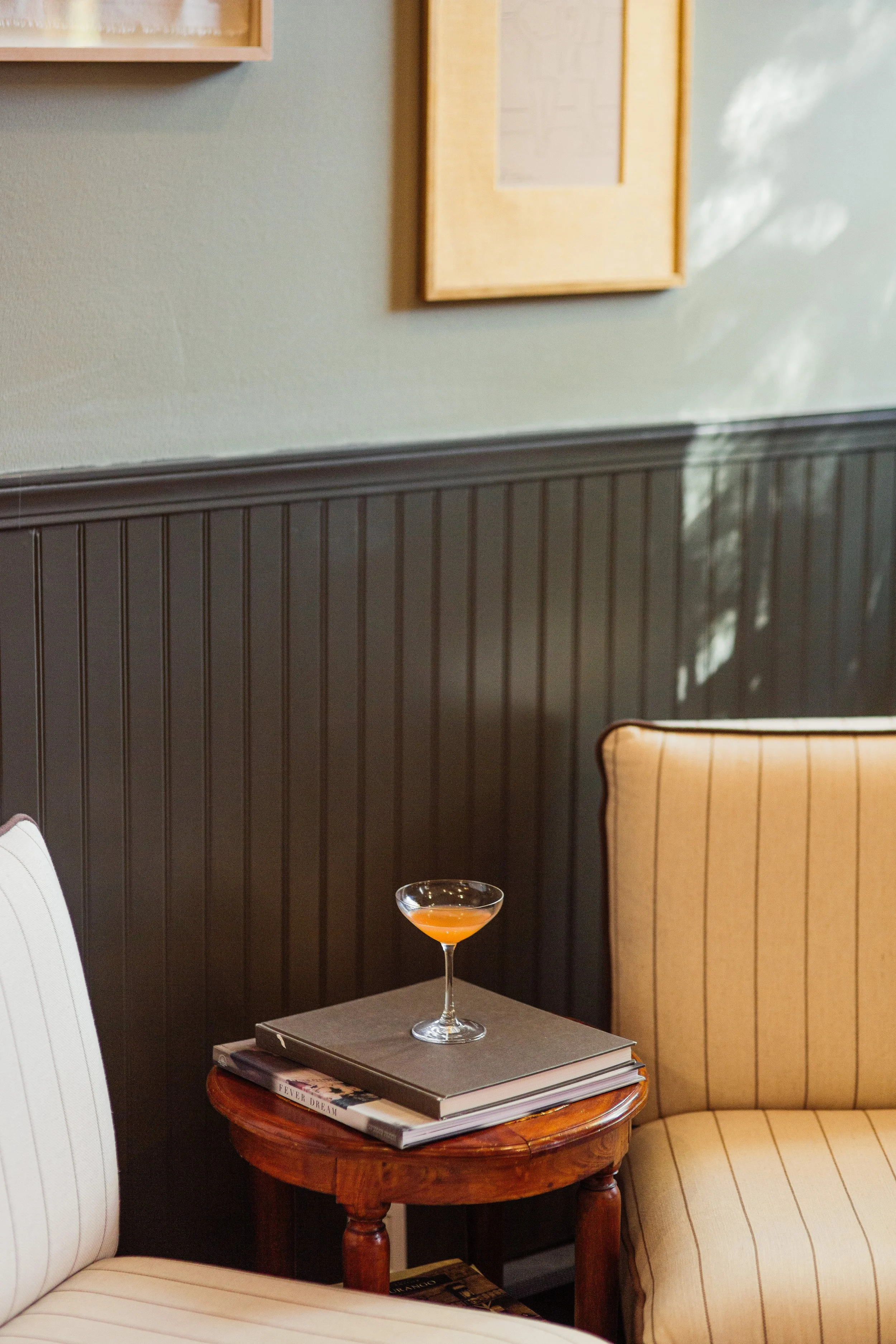 Peeples Bar — Rochester Hotel