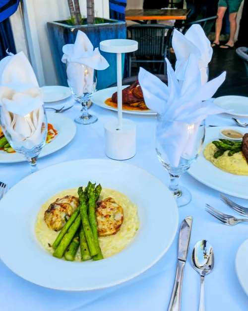 Restaurant — La Te Da