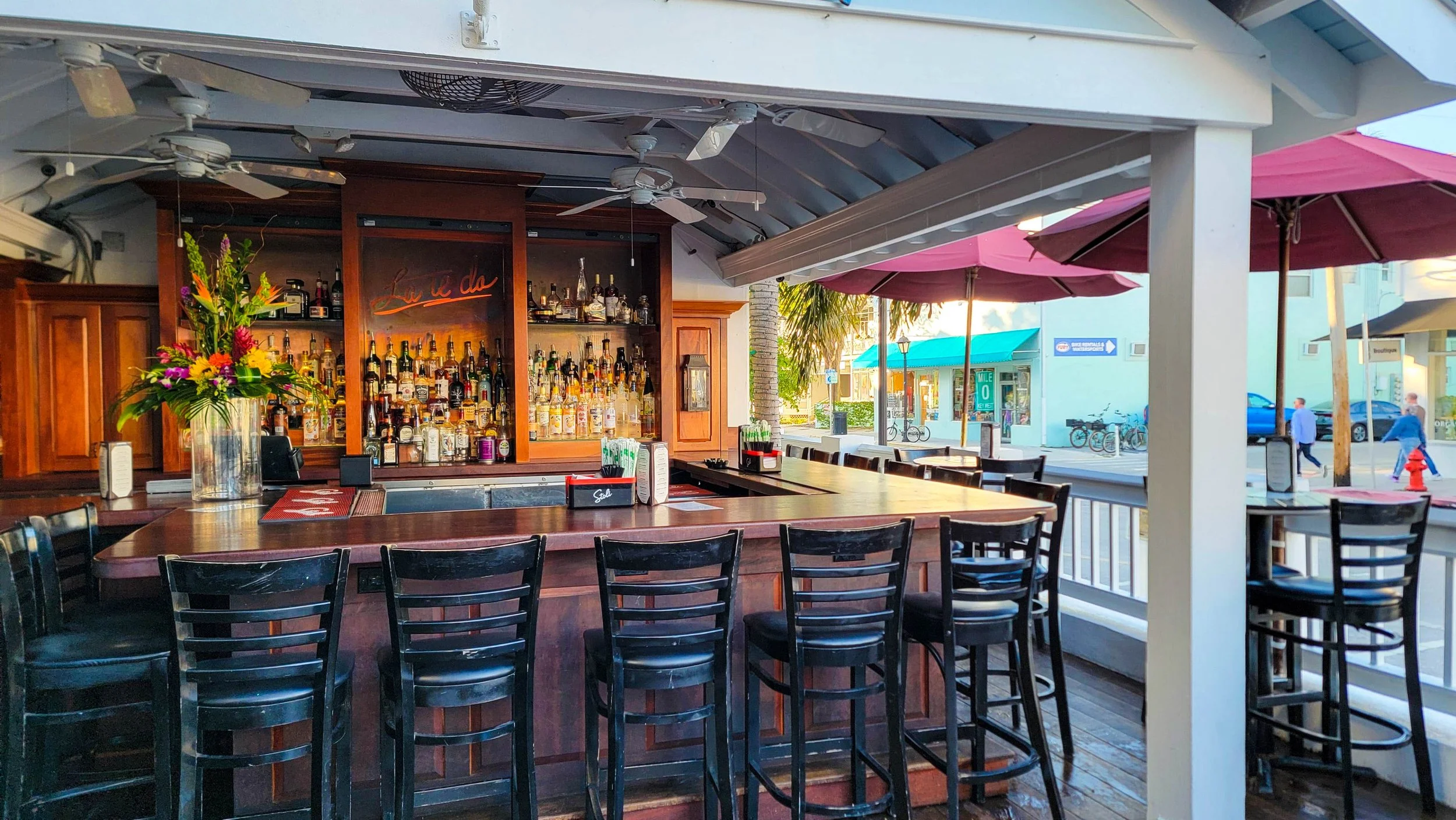 Restaurant — La Te Da