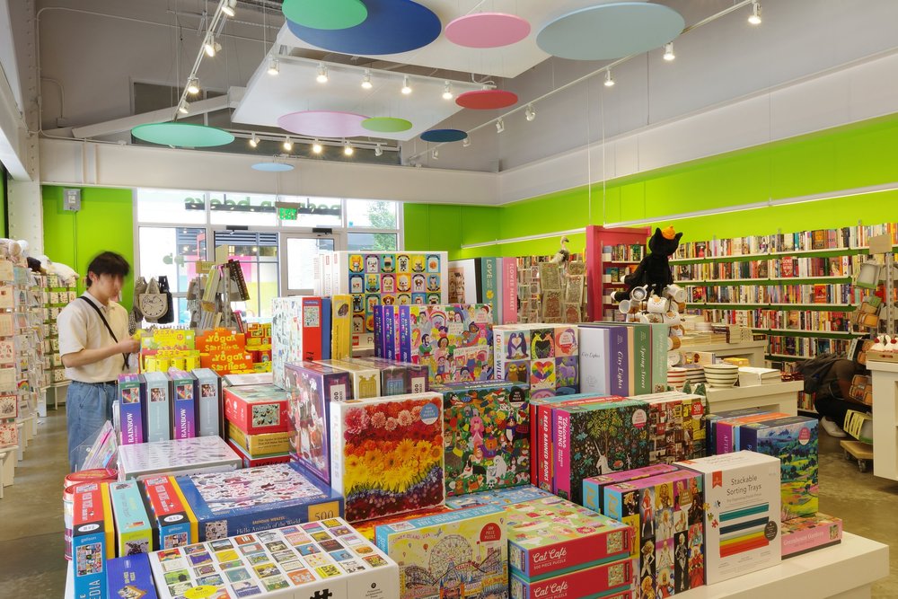 Find Your Store — posman books