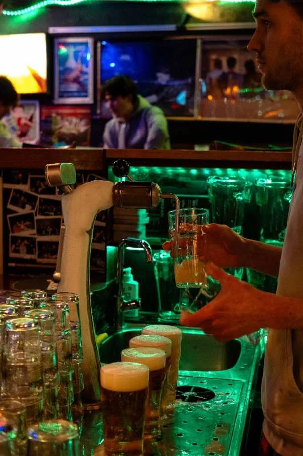 The Poolbar Amsterdam - Easy going place, great music, best priced beer ...