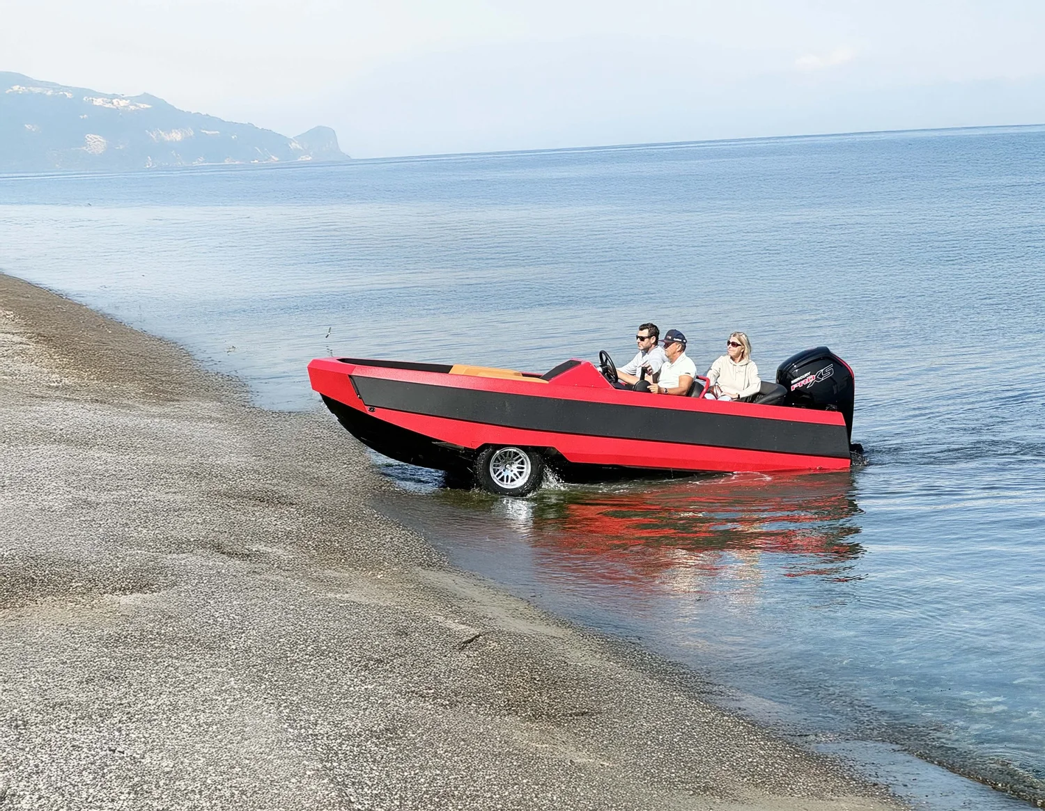 WaterCar ™ The Leaders in Amphibious Vehicle Manufacturing