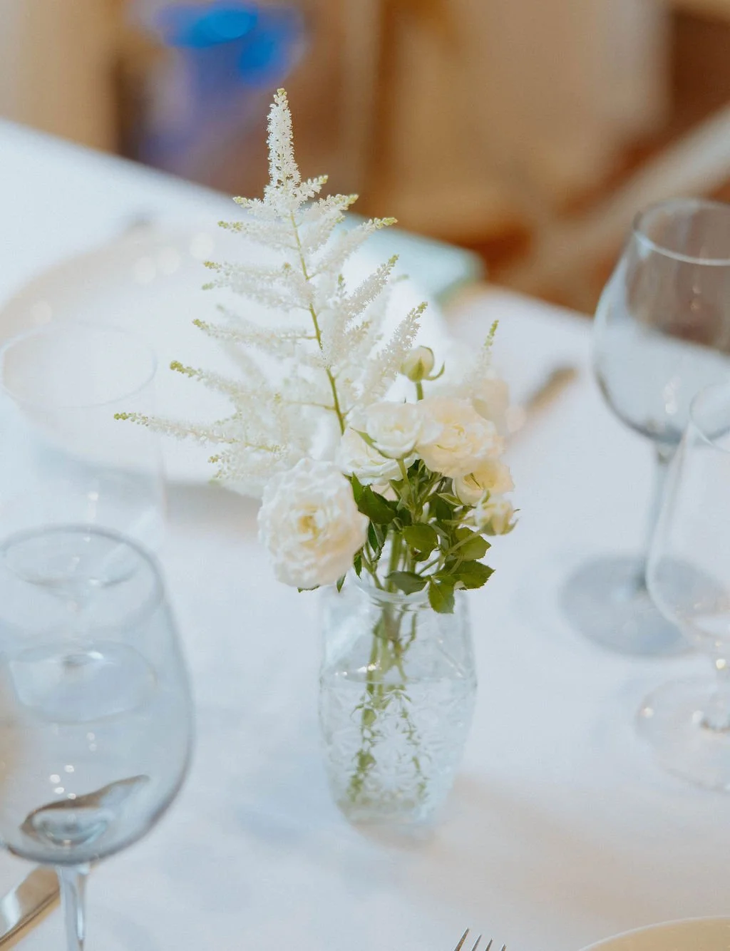 Lomey Dish Centerpiece - Savannah Florist — Ivory & Beau Wedding Boutique