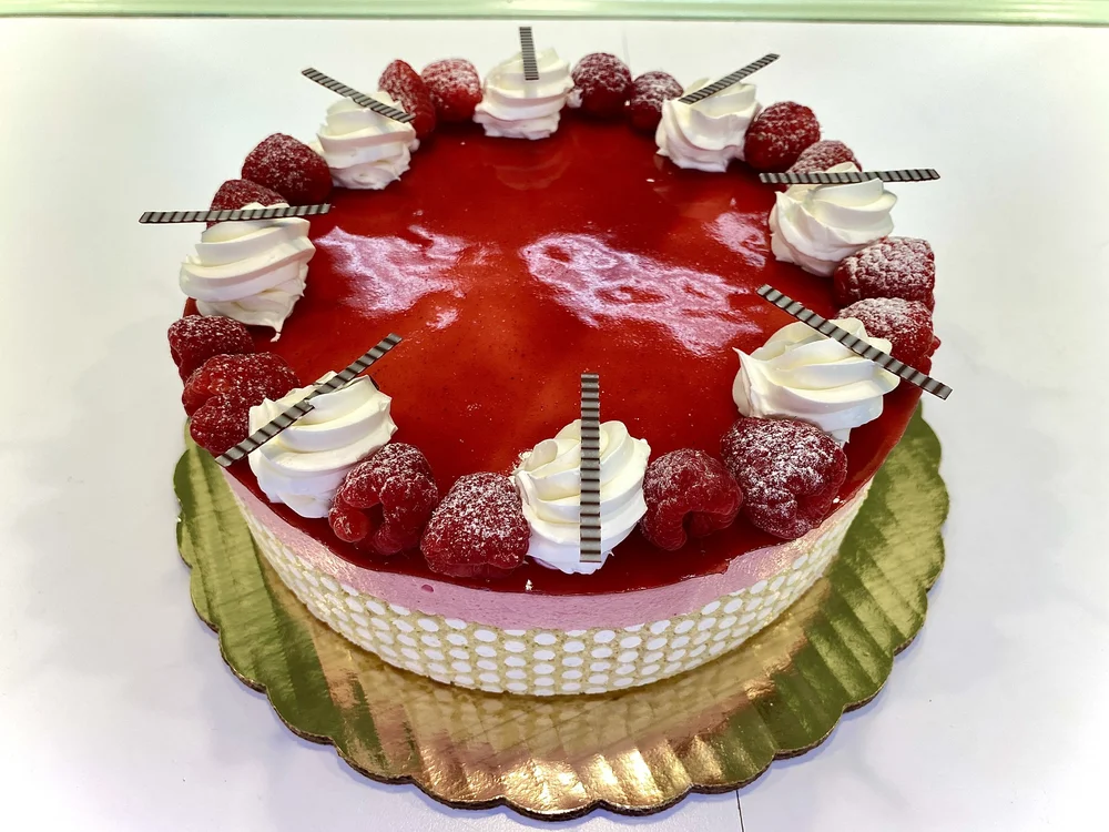 Classic Cakes — Gerhard's Elegant European Desserts