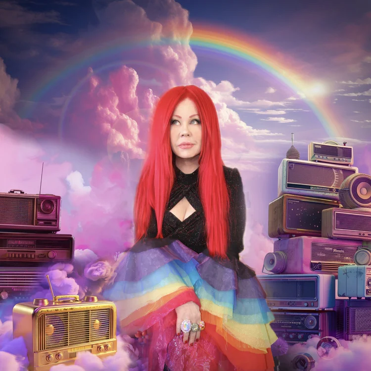 About — Kate Pierson