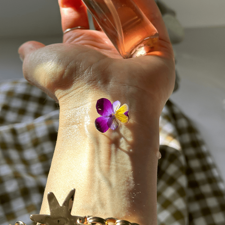 My Wild Pansy Postpartum Perineal spray Recipe