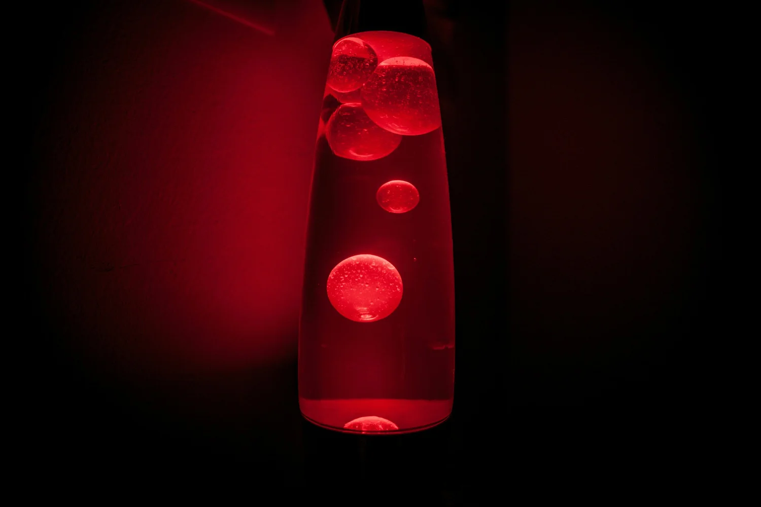 How Does a Lava Lamp Work? The Science Explained