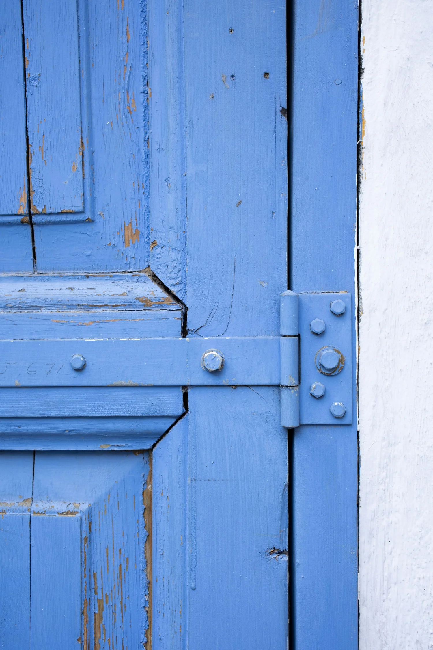 How to Paint a Door: Step-by-Step Guide