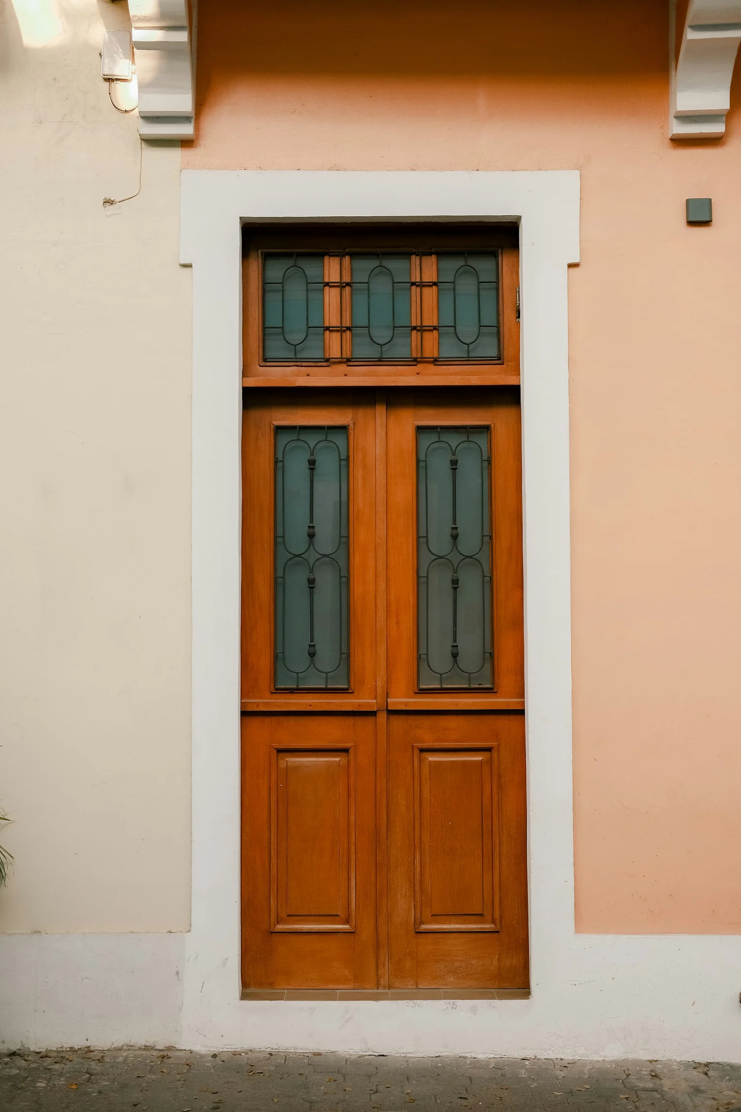 How Wide Is a Standard Door? Average Dimensions