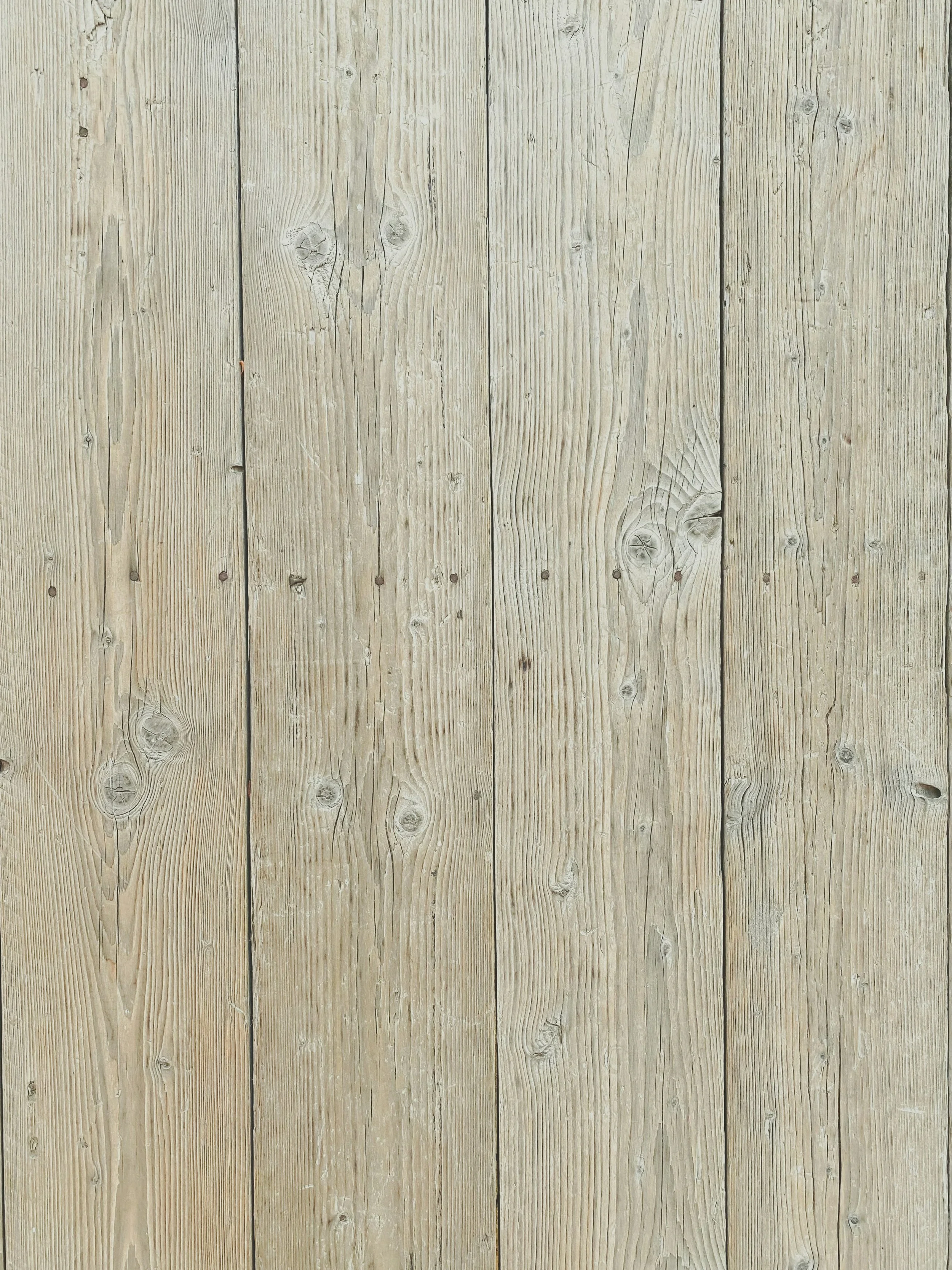 How to Fix Laminate Floor: Common Issues Solved