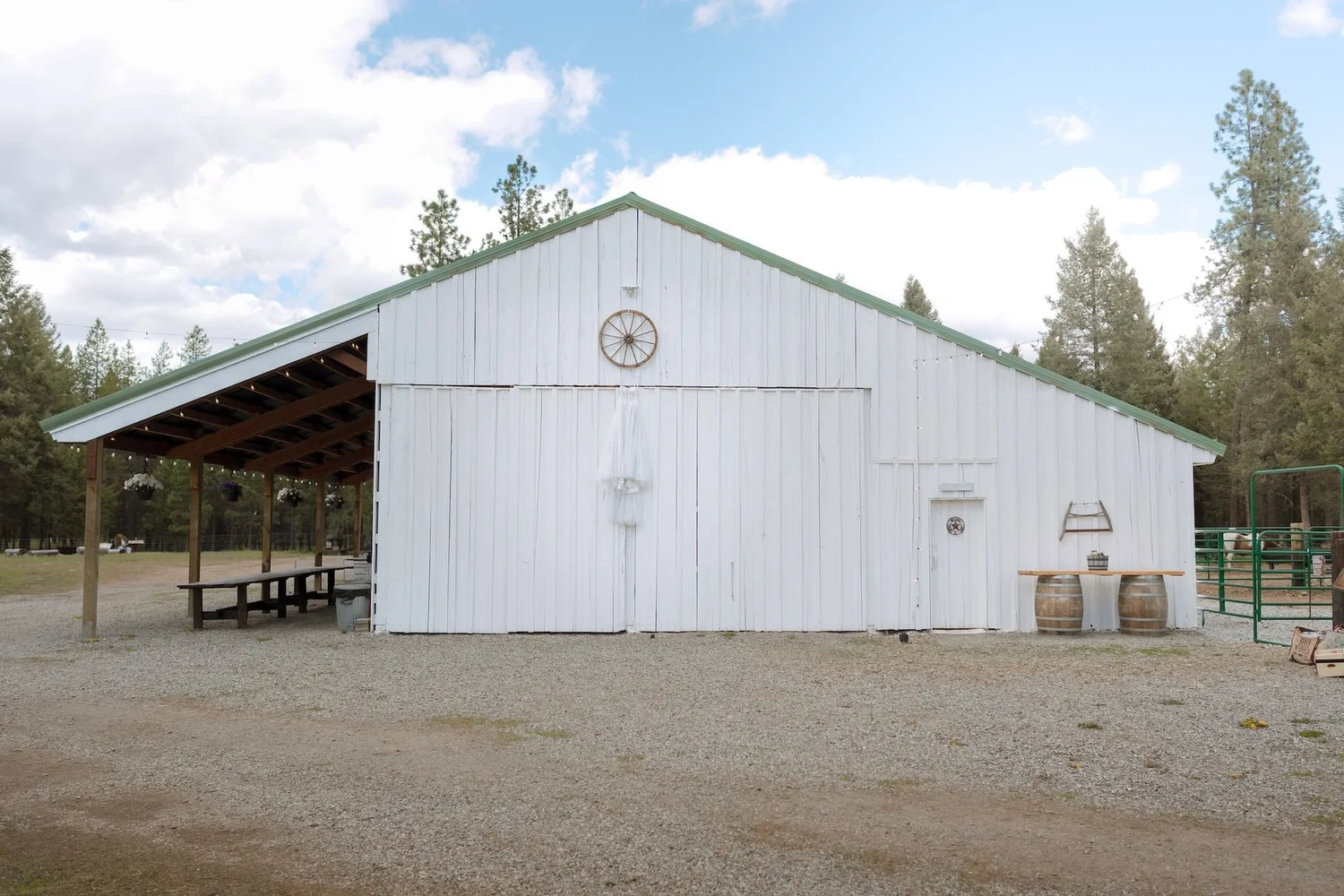 Kaniksu Pines Farm & Wedding Venue | Athol Idaho