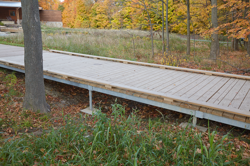 Liberty Park Trailside Nature Center | Pre-Fabricated Boardwalks ...