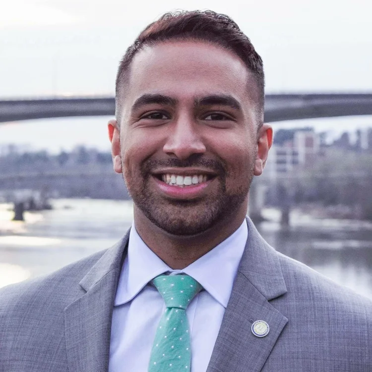 About 1 — Virginia Muslim Civic League