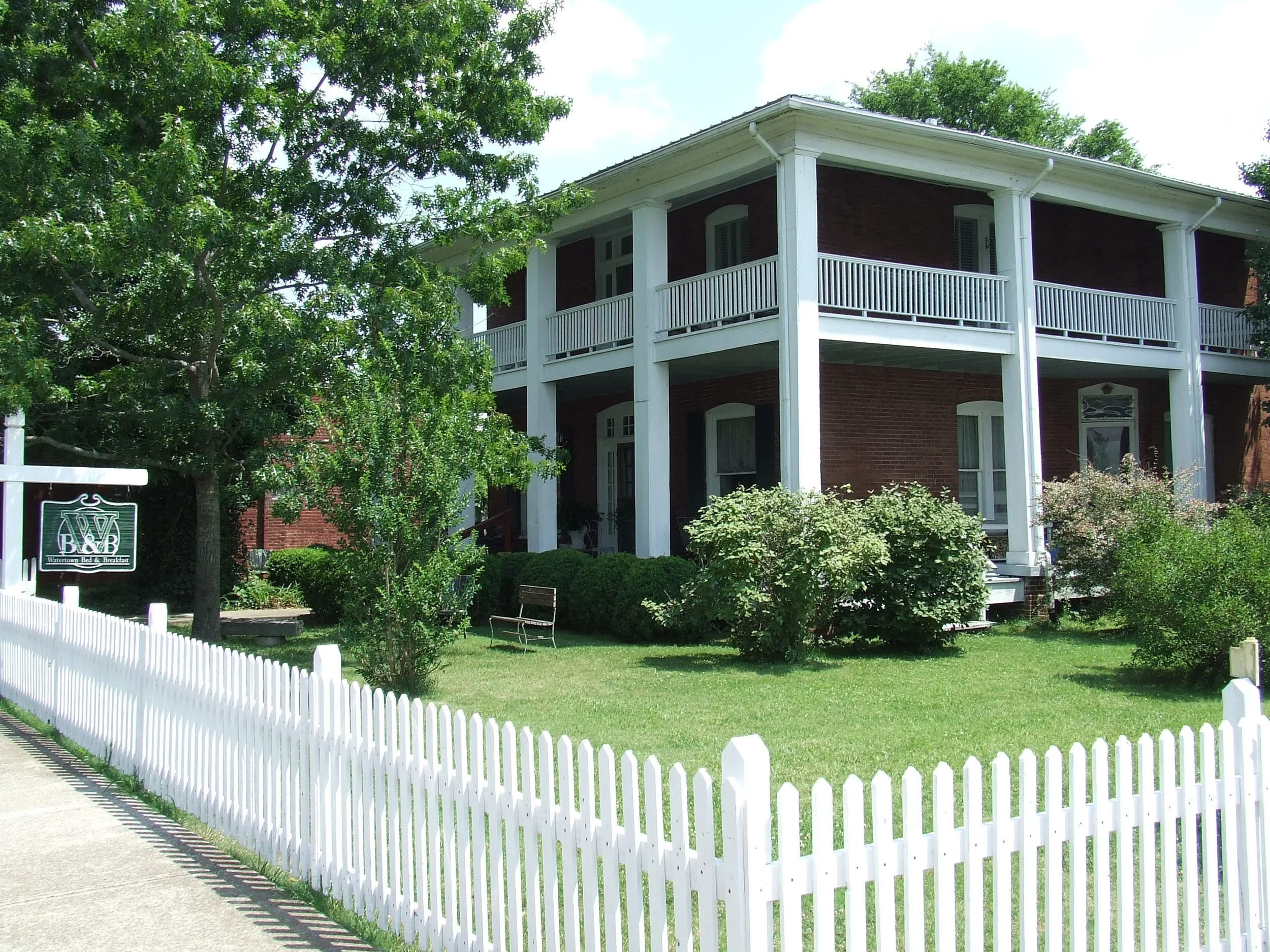 Hale House/ Patterson Hotel — Historic Lebanon Driving Tour