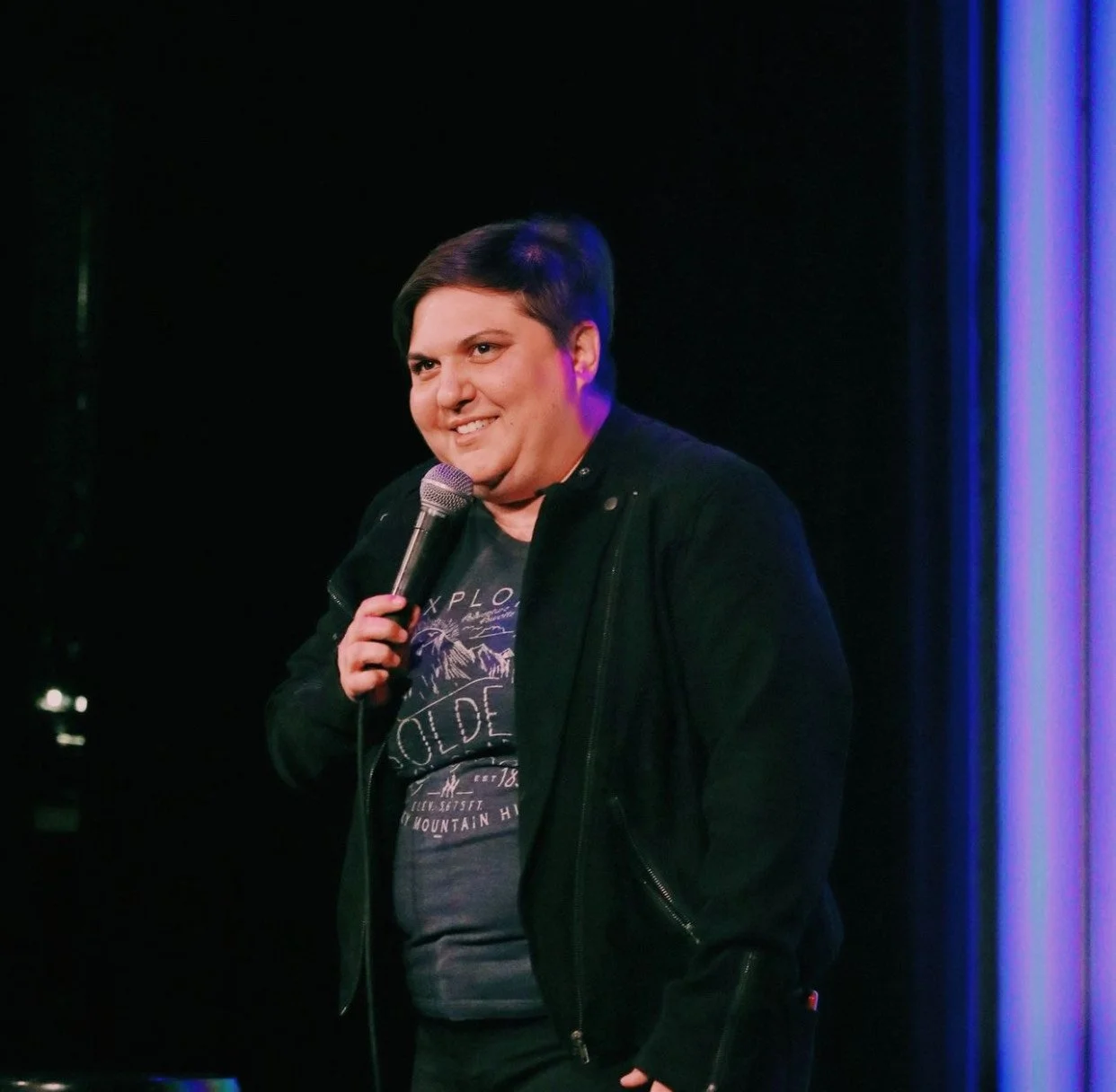 About — Amanda G. Lesbian Stand-up Comedian LGBTQ Los Angeles LA ...