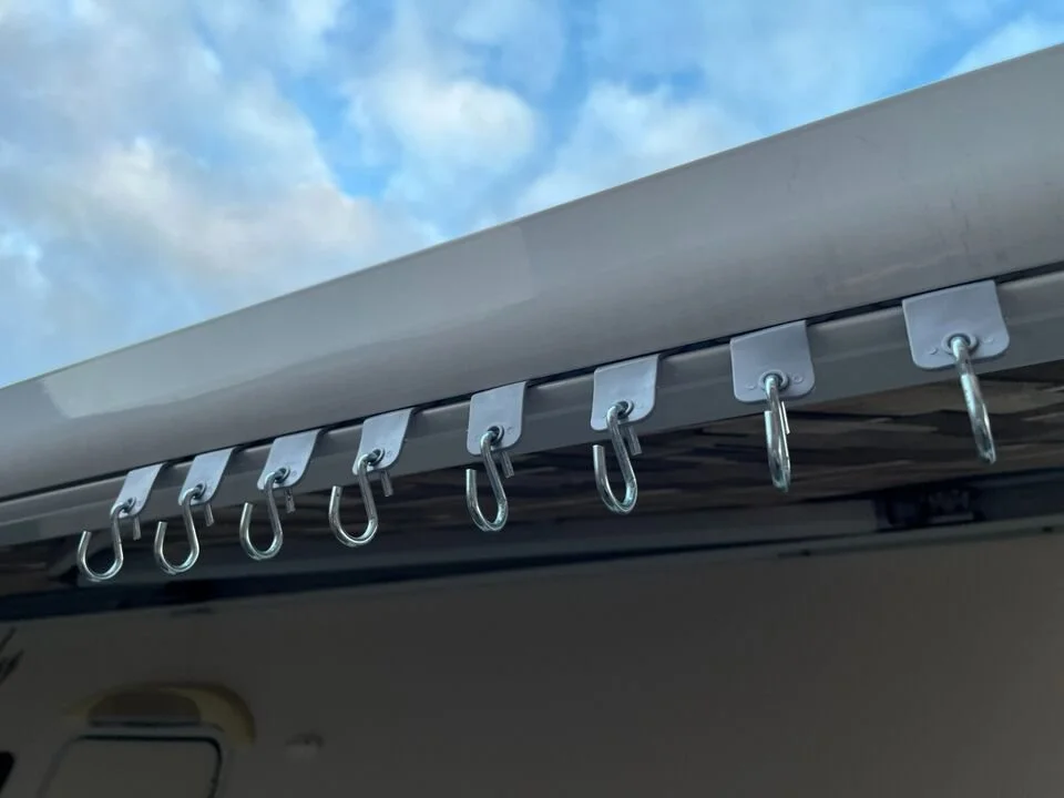 Awning Lights Clip Kit — MoHow
