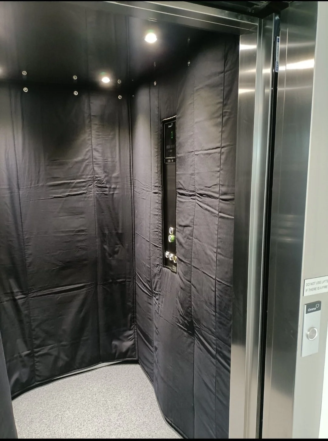 Contact — Lift Curtain Blankets