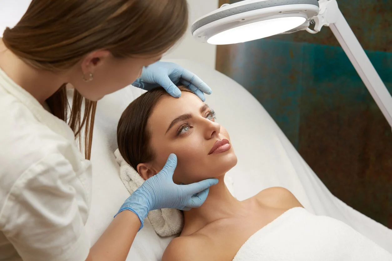 Liquid Facelift - Non‑Surgical Facial Rejuvenation | Harley Street ...