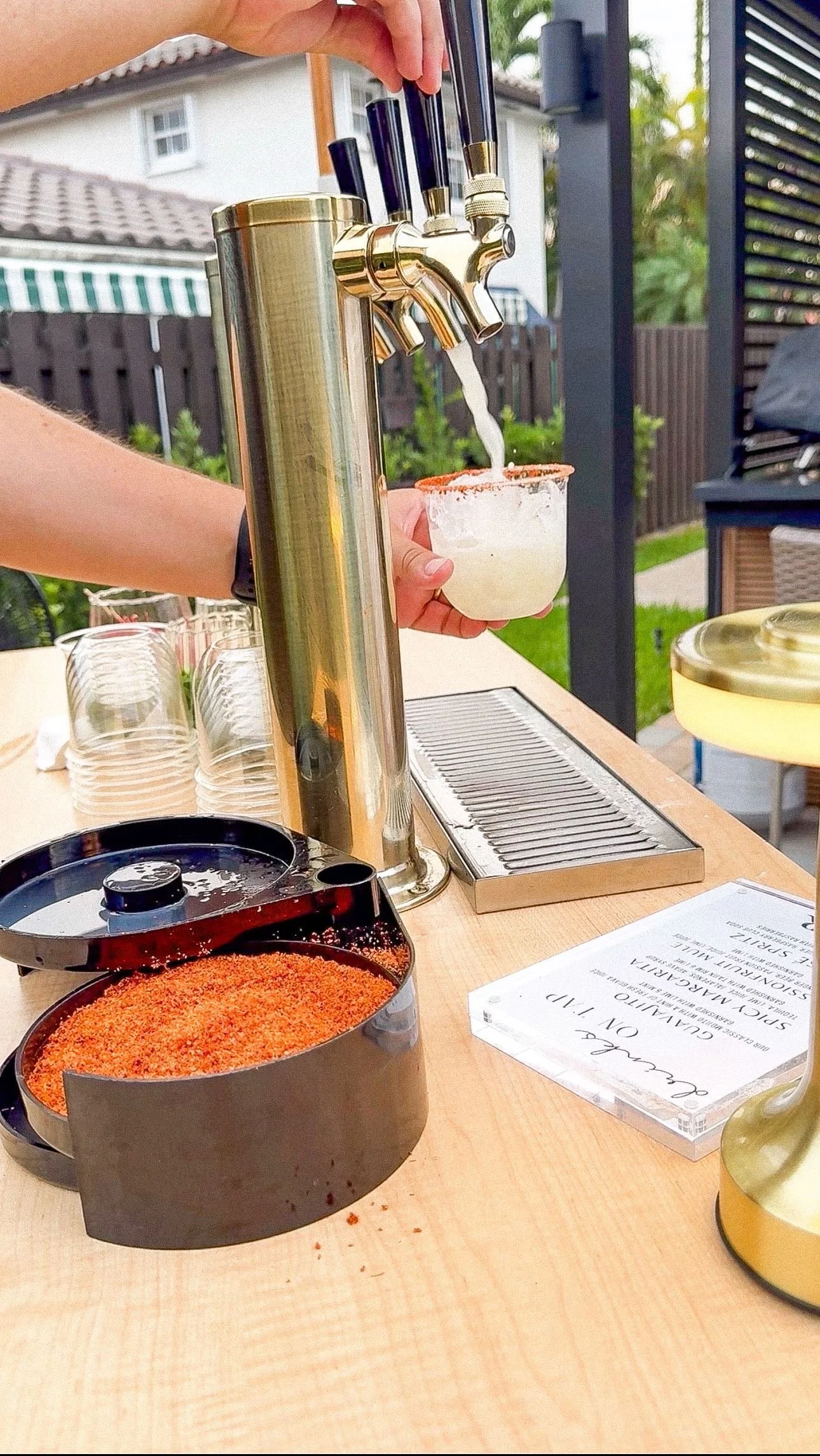 Book Now — El Bar Miami | Mobile Bar Services