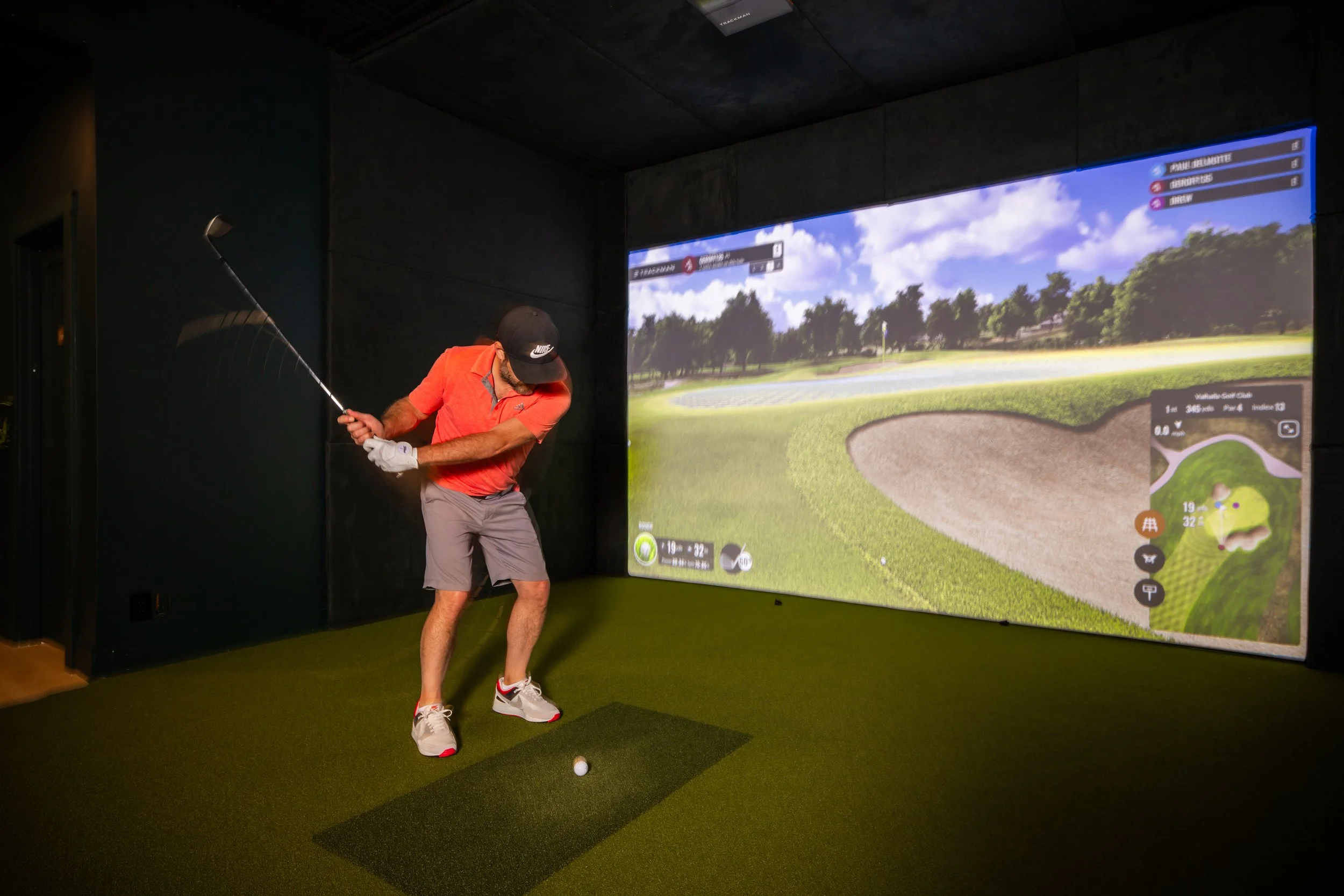 Modern Eagle | 24/7 Private Golf Simulator Club