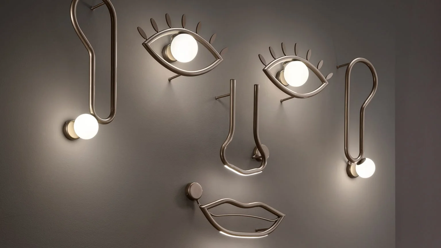 Visio Full Wall Light — Saxon Lighting