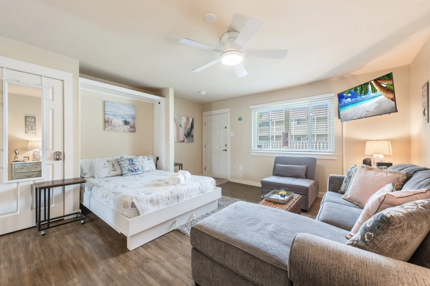 The Courtyard Condominiums