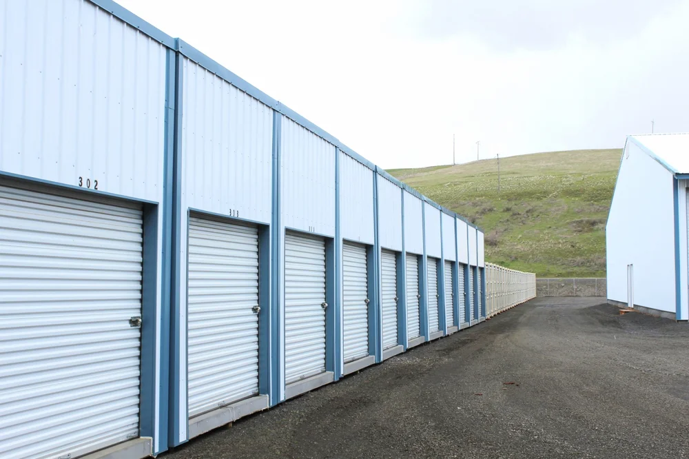 SELF-STORAGE — Dry Hut Storage