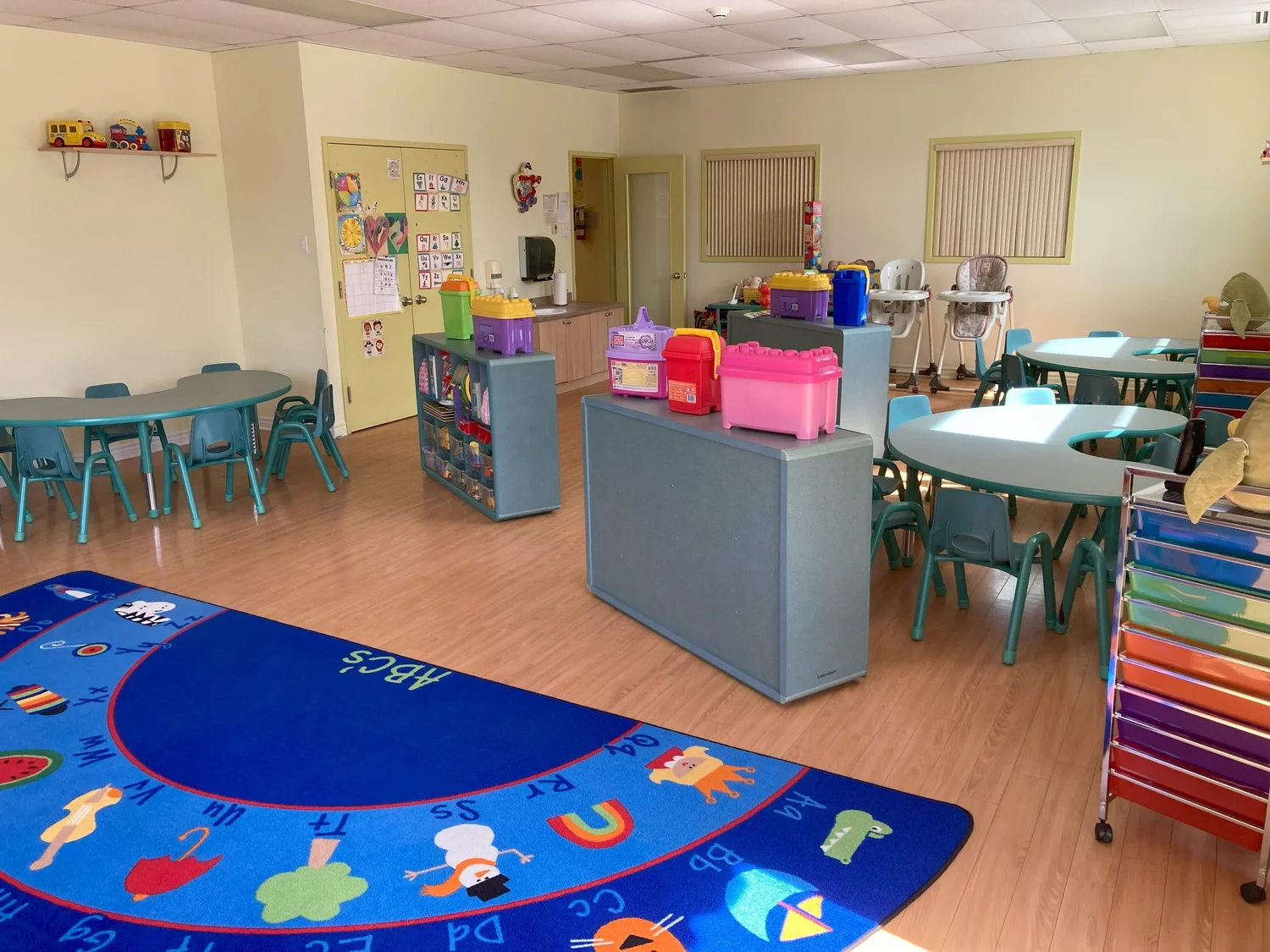 Garderie et pouponnière Dora - Montréal