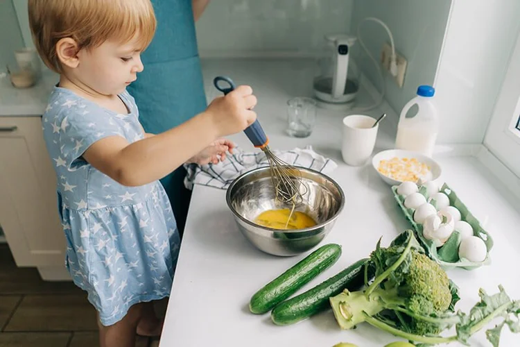 7 Tricks to Help a Sensory‑Averse Toddler Try New Foods