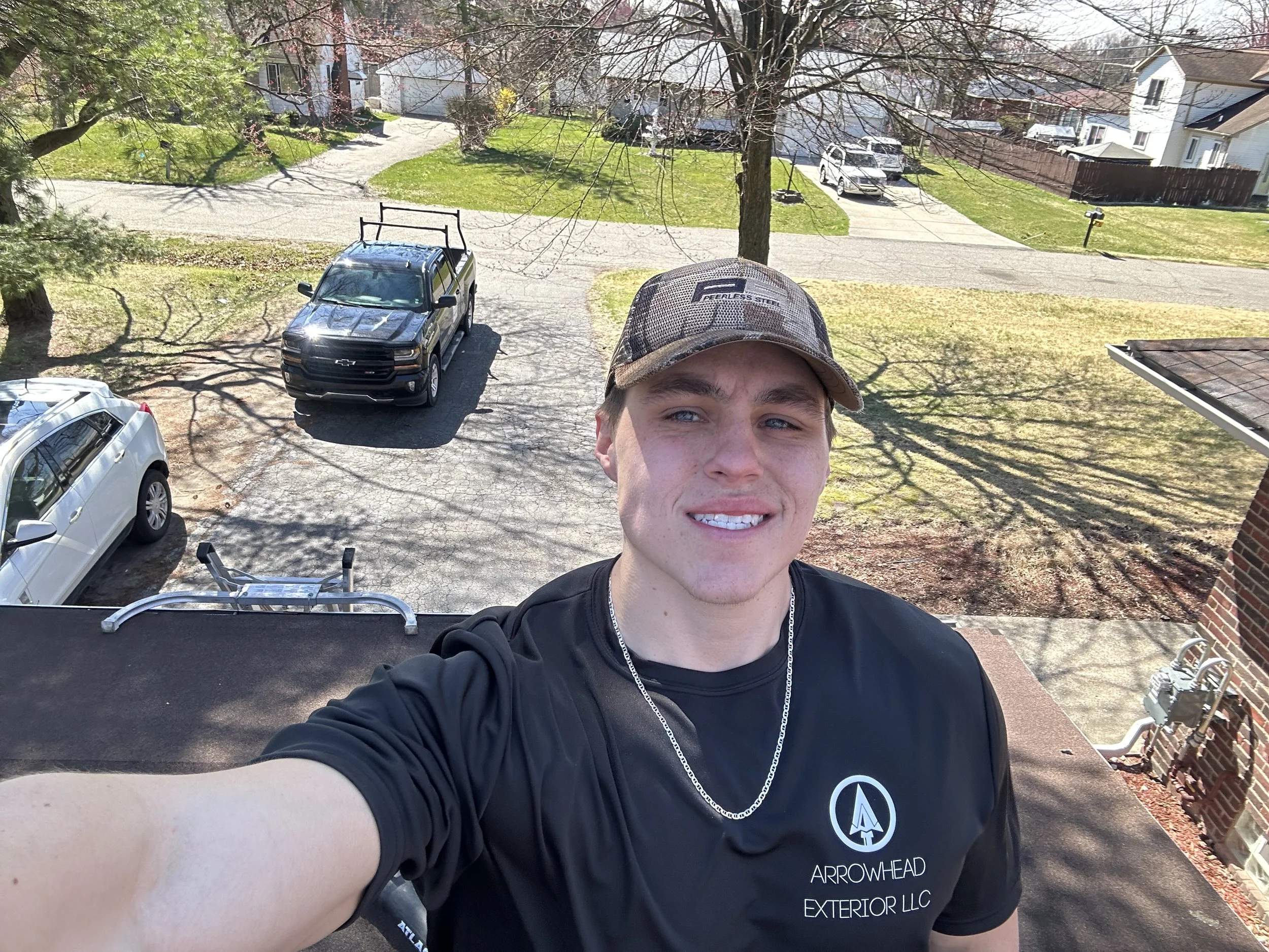 Arrowhead Exterior LLC Gutter cleaning service | Howell, Williamston ...