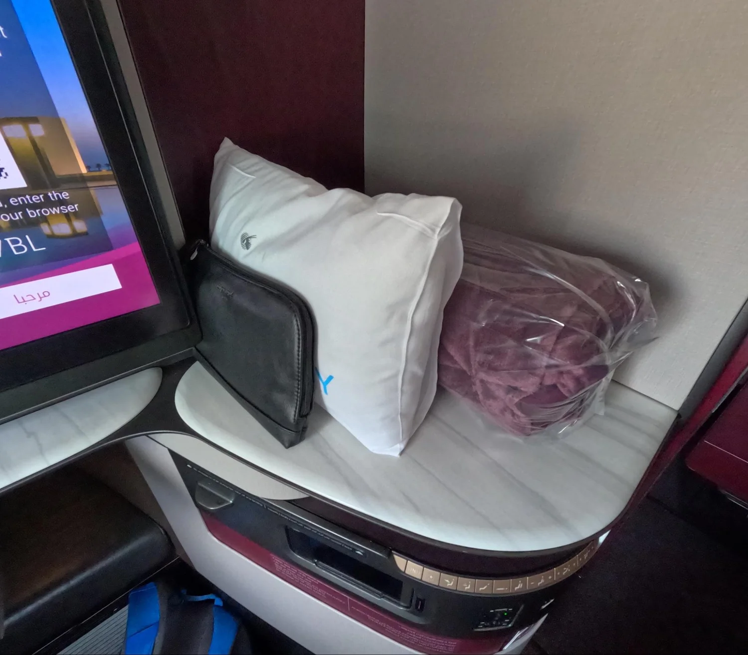 A BIG 3 Battle Between the Best Middle Eastern Airlines: Emirates A380 ...