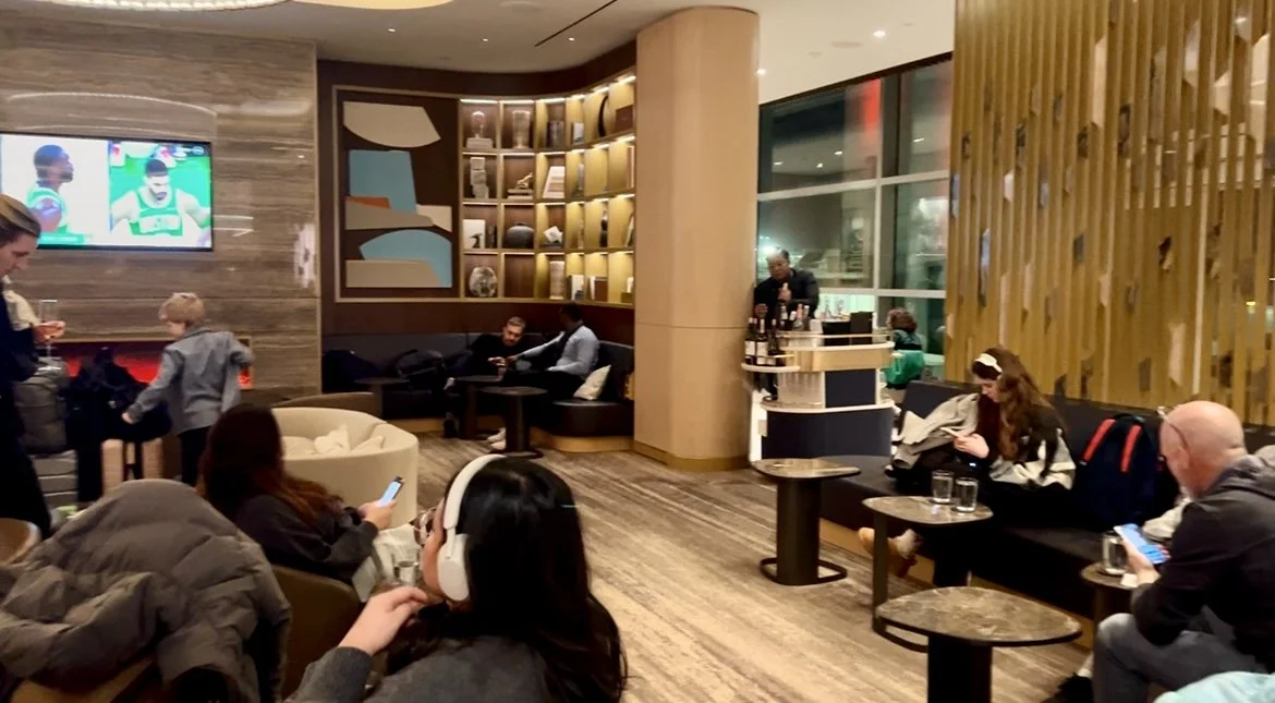 Inside Delta’s Stunning and Gorgeous Delta One Lounge at JFK — Aviation ...
