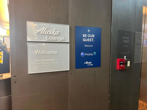 Taking a Look Inside the Alaska Lounge at Anchorage Ted Stevens ...
