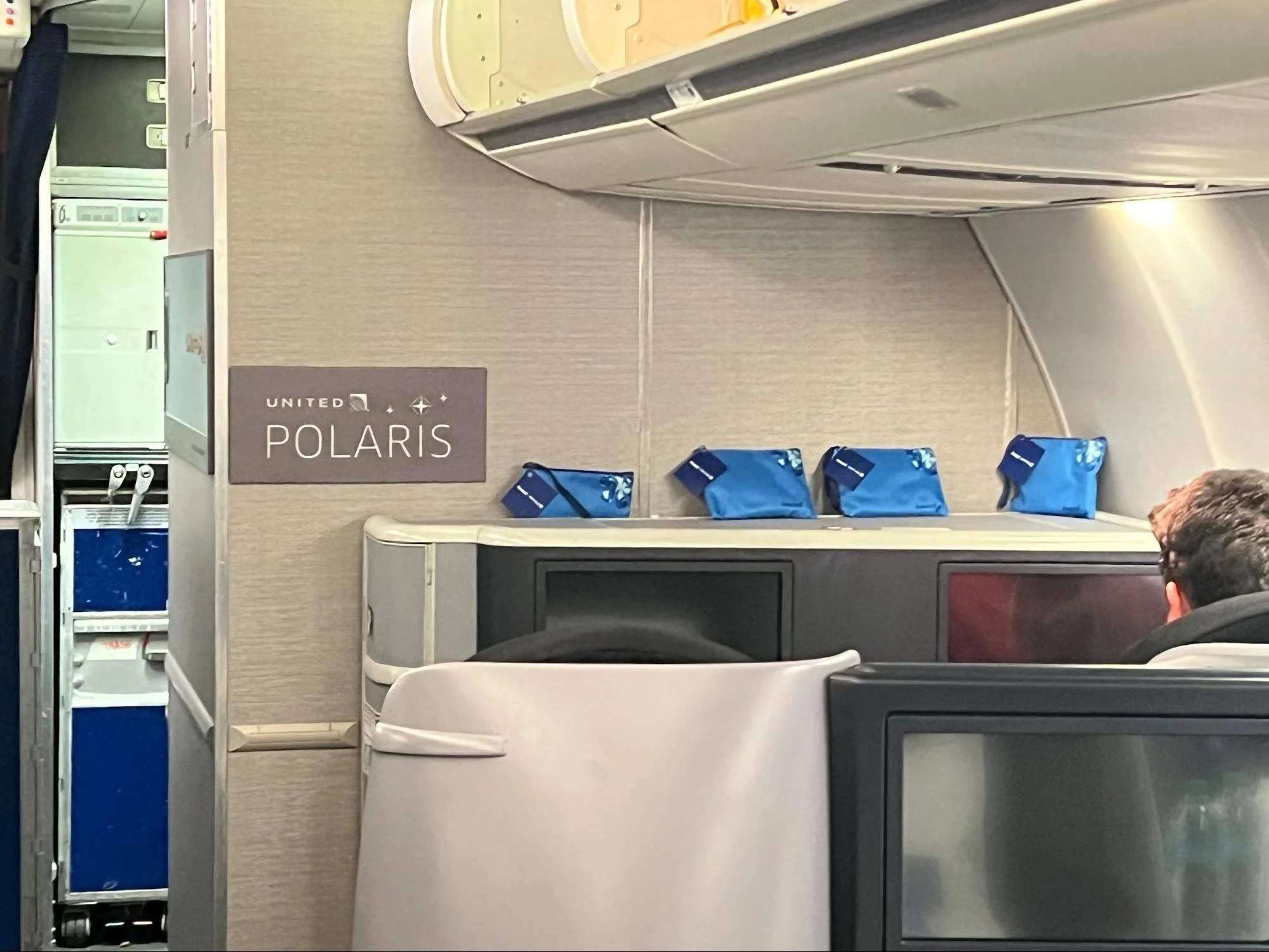 The ONLY Polaris-Configured Narrowbody: A Review of United’s 757-200 Polaris Business Class from ...