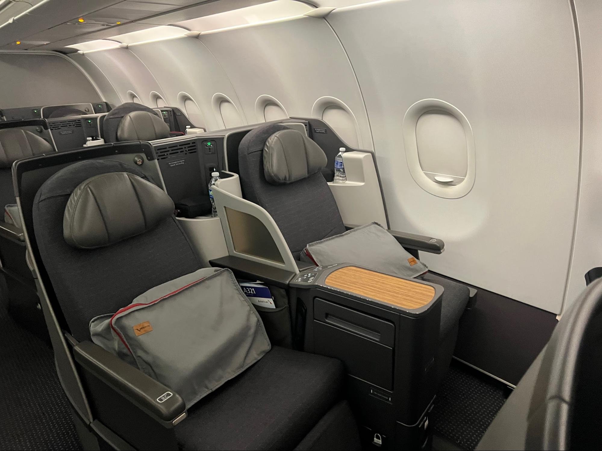 A Unique Layout: American Airlines Flagship Business Class on the A321T from San Francisco to ...